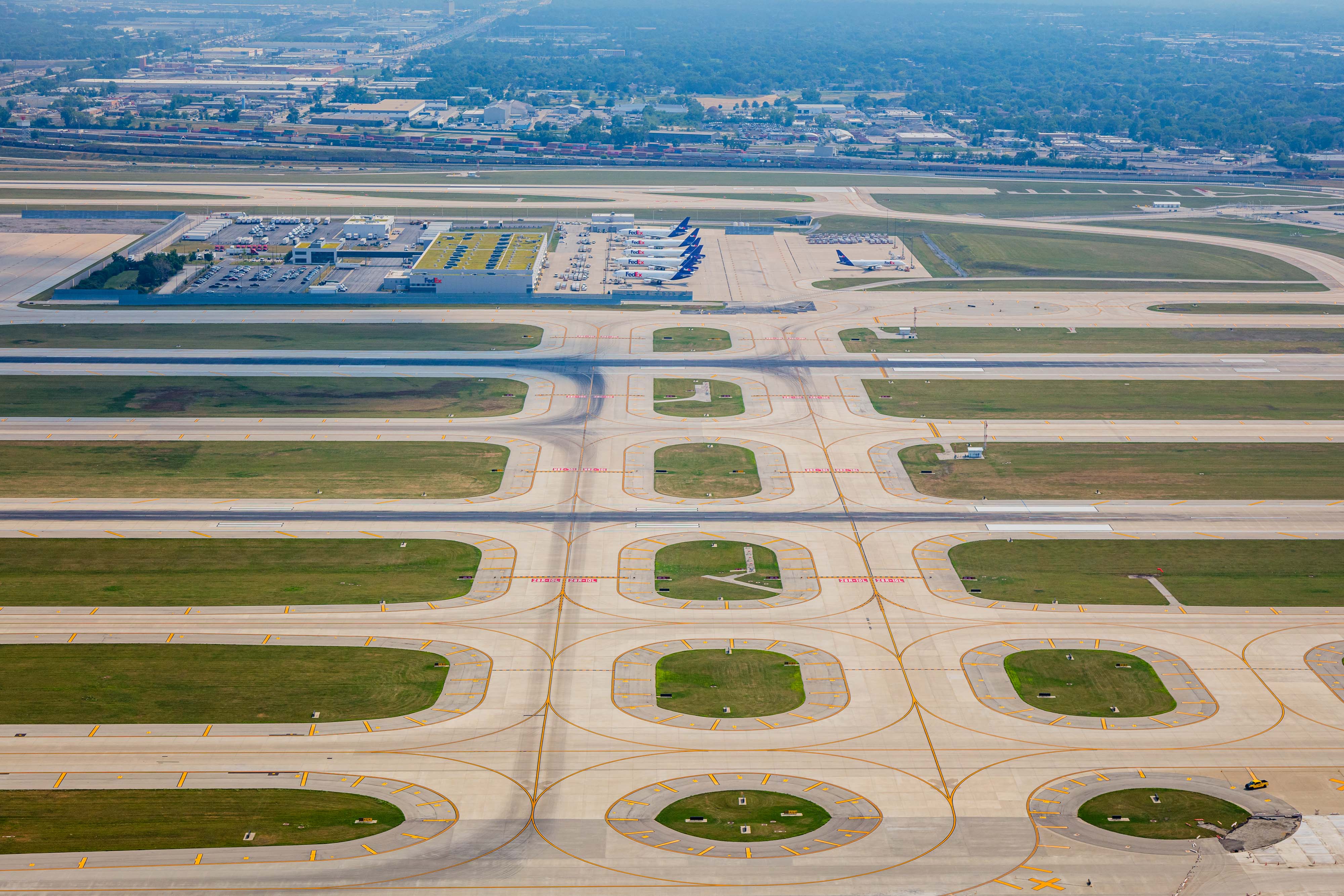 Aerial Airport Photography - Toby Harriman